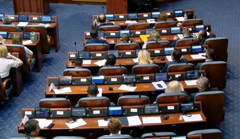 Засега ДУИ и СДСМ настрана од измените на Законот за локална самоуправа Сител Телевизија