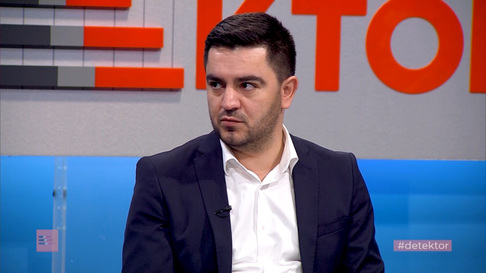 Повеќе од 4 часа трае информативниот разговор со Крешник Бектеши ...